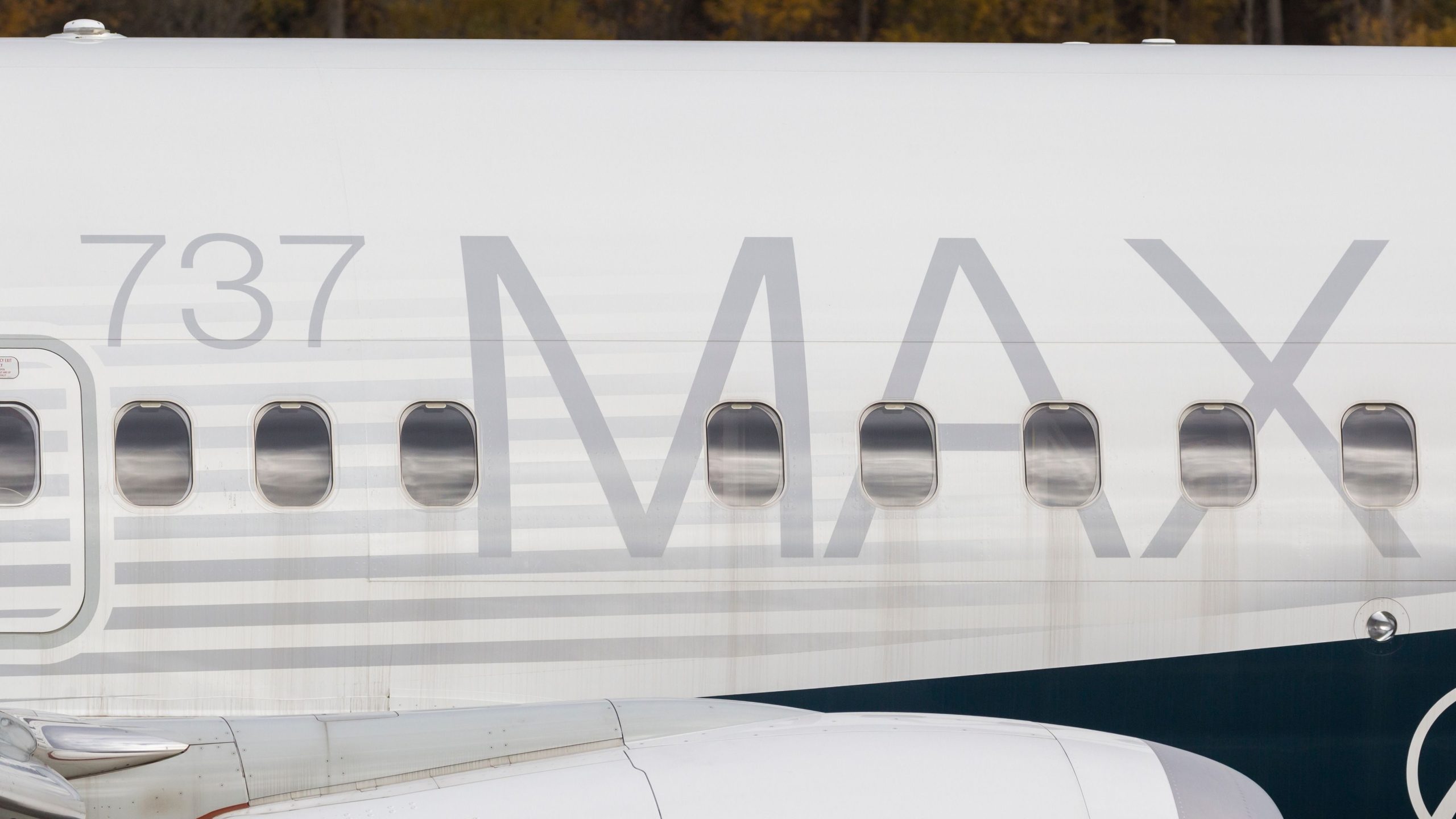 50ボーイング737の最大8機のCDB Aviation Pens取引 - 「アスナのトラベルスタジオ」